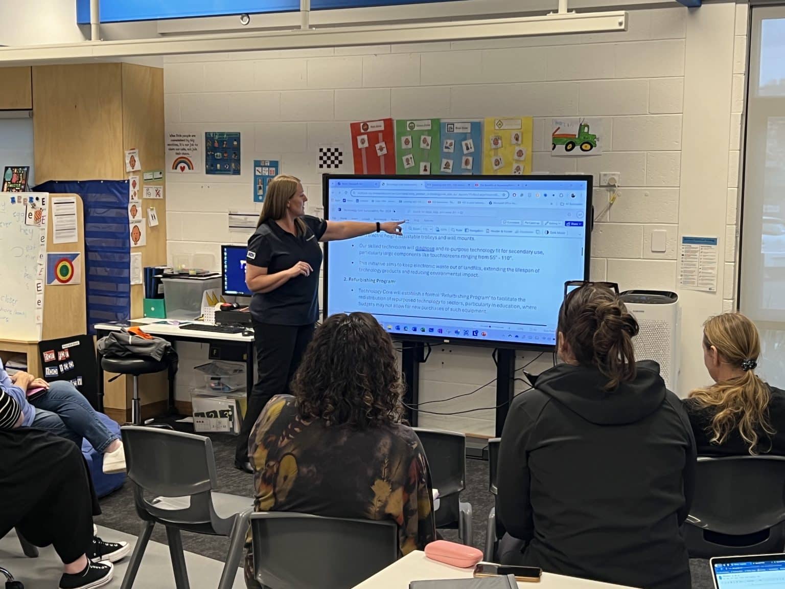 Adoption of HDi 75" Flex Screens at Southern Support School, Tasmania ...